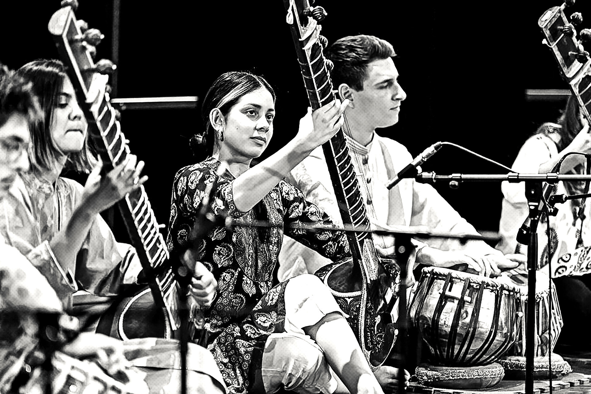 What is Largo? The Definition of Largo in Music