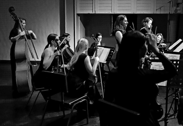 What is Largo? The Definition of Largo in Music